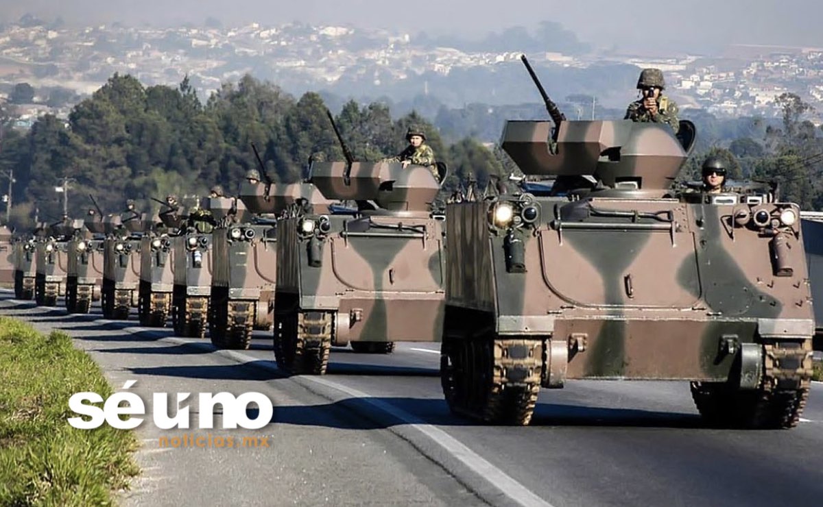 Texas enviará tanques militares a frontera con México